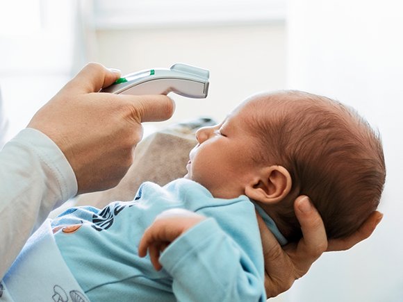 Febre no bebé: o que fazer? | Clube Bebé Nestlé